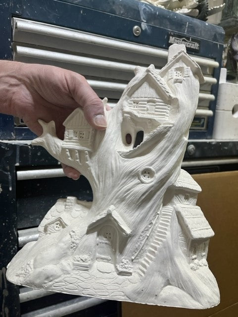 TREEHOUSE – The Ceramic Man
